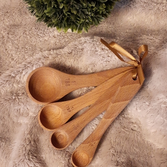 Kitchen | New Set Of Wood Measuring Spoons | Poshmark